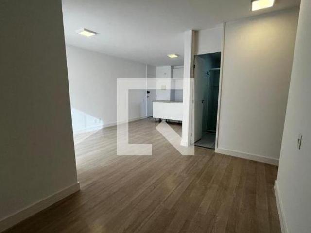 Apartamento à Venda Portal do Morumbi, 2 Quartos, 64 m2