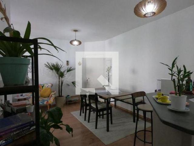 Apartamento à Venda Portal do Morumbi, 2 Quartos, 68 m2