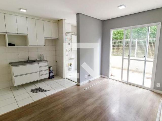 Apartamento à Venda Portal do Morumbi, 2 Quartos, 70 m2