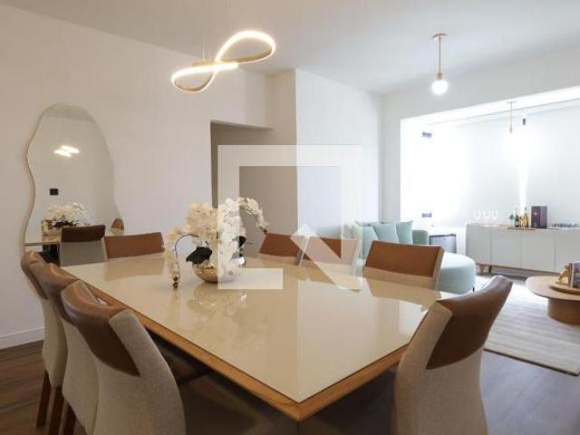 Apartamento à Venda Portal do Morumbi, 2 Quartos, 75 m2