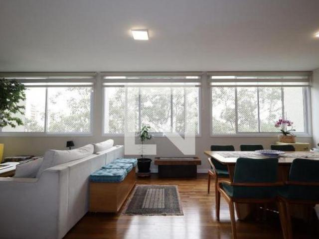 Apartamento à Venda Portal do Morumbi, 3 Quartos, 140 m2