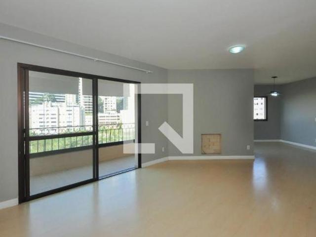 Apartamento à Venda Portal do Morumbi, 3 Quartos, 150 m2