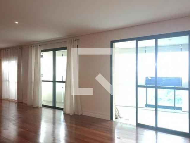 Apartamento à Venda Portal do Morumbi, 3 Quartos, 191 m2