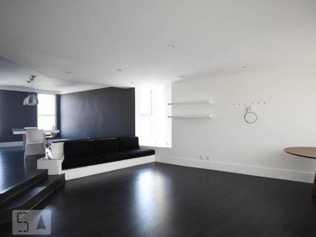 Apartamento à Venda Portal do Morumbi, 3 Quartos, 211 m2