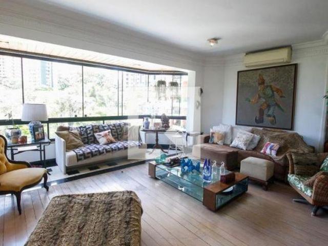 Apartamento à Venda Portal do Morumbi, 3 Quartos, 220 m2