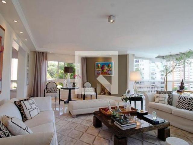 Apartamento à Venda Portal do Morumbi, 3 Quartos, 240 m2