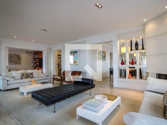 Apartamento à Venda Portal do Morumbi, 4 Quartos, 235 m2