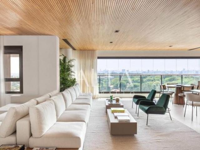 Apartamento à venda PORTEIRA FECHADA com projeto ASSINADO por Hueb Ferreira no Jardim Guedala