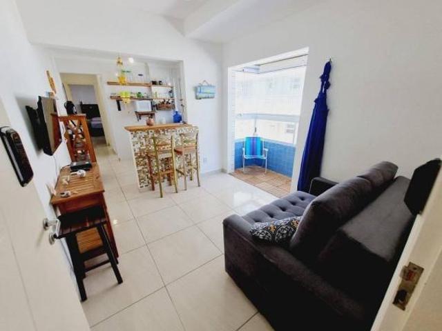 Apartamento a venda  Porteira fechada  na Praia !