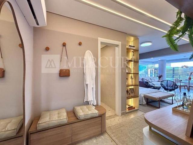 Apartamento à venda, Praia das Astúrias, 1 Quartos e Prédio com Lazer Mercuri Imóveis Imobiliári