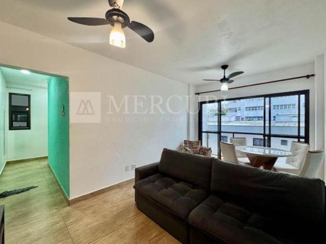 Apartamento à venda, Praia das Astúrias, 2 Quartos e Sacada Mercuri Imóveis Imobiliária no Guaru