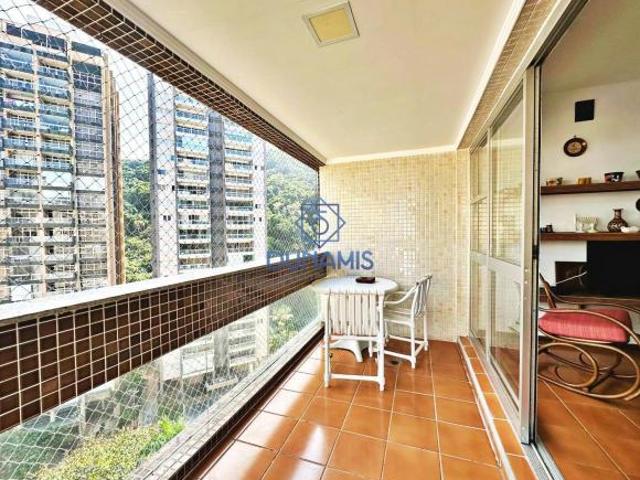 Apartamento à venda, praia das pitangueiras, GUARUJA SP