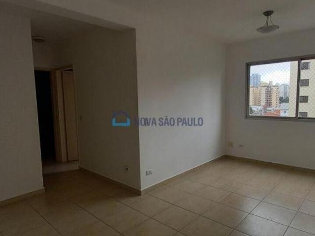 Apartamento à venda próximo ao Metrô Saúde