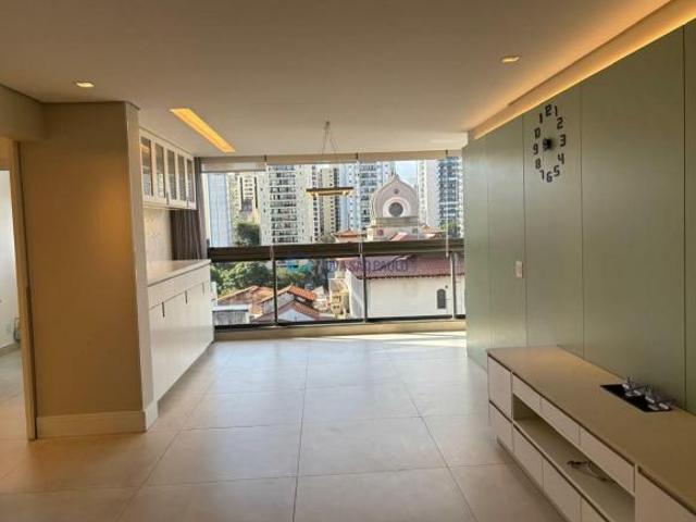 Apartamento à venda próximo ao metrô Praça da Árvore