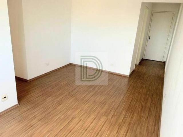 Apartamento à venda próximo ao metrô Vila Sônia, com 68 m²