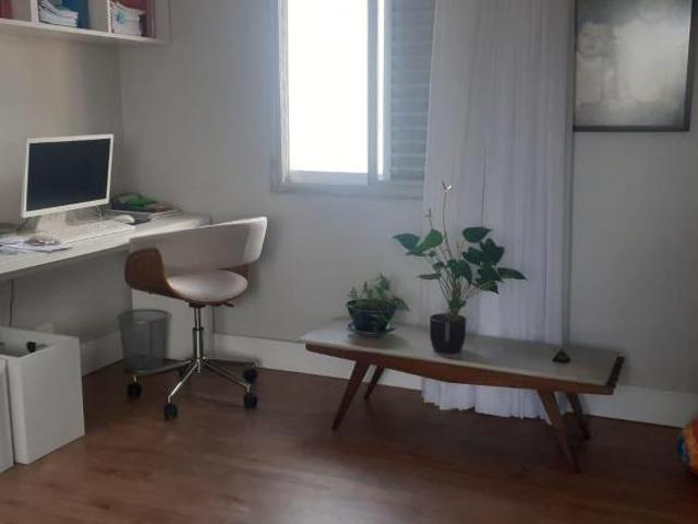 Apartamento à venda, próximo ao Parque da Aclimação, São Paulo, SP