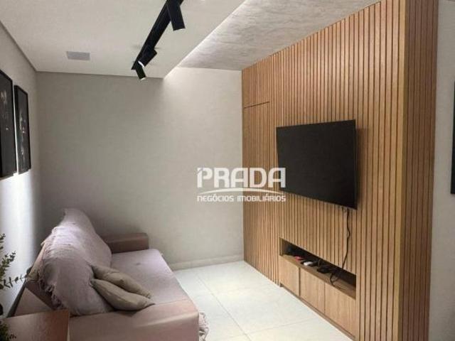 Apartamento à venda próximo ao Praia Clube