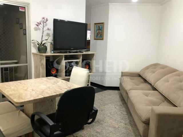 Apartamento à venda próximo Av Interlagos. 50mt2 com varanda
