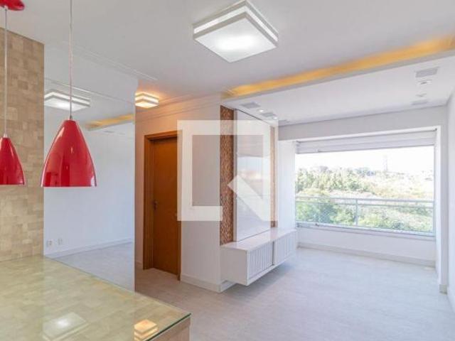 Apartamento à Venda Quitaúna, 2 Quartos, 55 m2