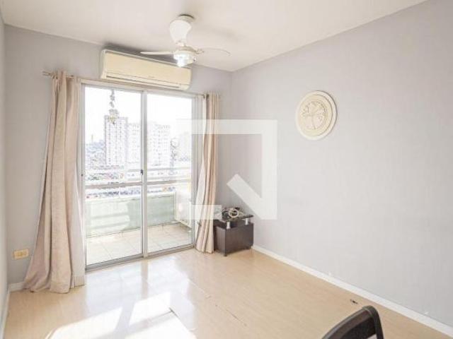 Apartamento à Venda Quitaúna, 3 Quartos, 64 m2