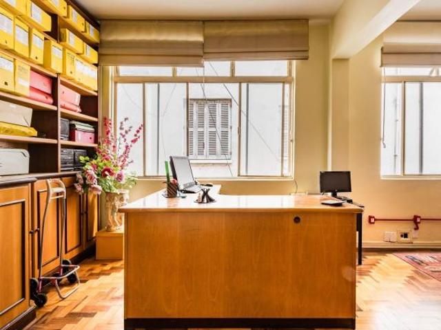 Apartamento à venda Rua General Câmara, Centro Histórico Porto Alegre
