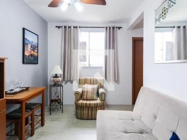 Apartamento à Venda Rubem Berta, 2 Quartos, 42 m² Porto Alegre