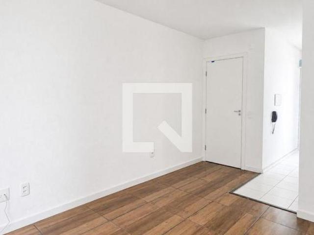 Apartamento à Venda Rubem Berta, 2 Quartos, 45 m² Porto Alegre