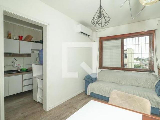 Apartamento à Venda Rubem Berta, 2 Quartos, 60 m² Porto Alegre