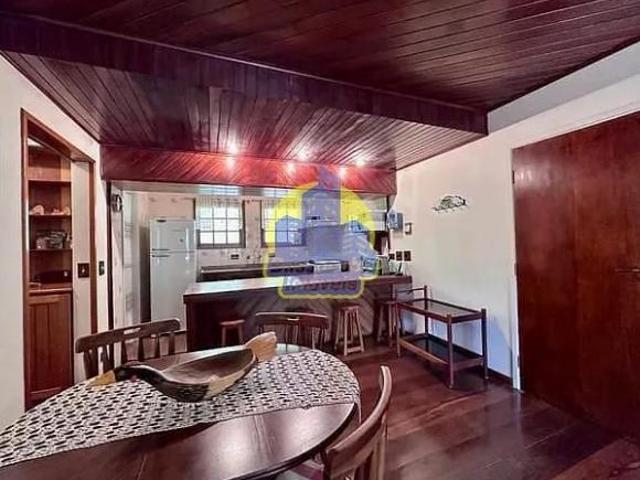 Apartamento à Venda ! R$ 700.000,00 OU Locação! R$ 4.000,00 Vila Floresta /Campos do Jordão CÓDIG
