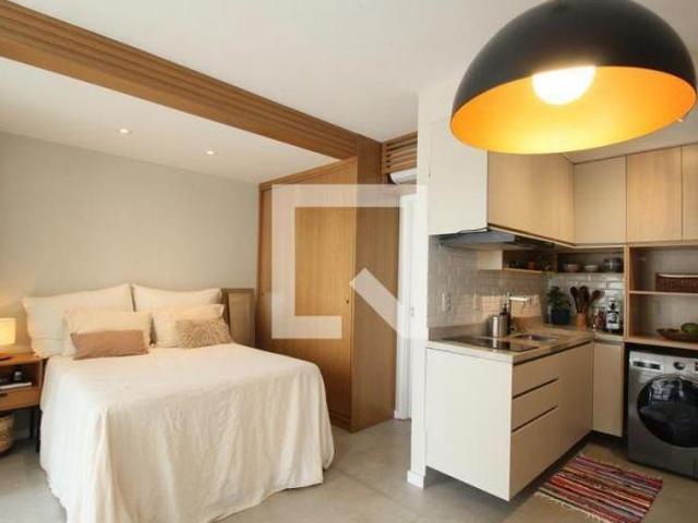 Apartamento à Venda Real Parque, 1 Quarto, 35 m2