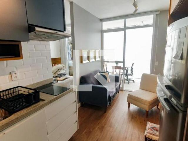 Apartamento à Venda Real Parque, 1 Quarto, 38 m2