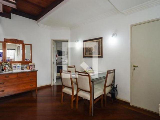 Apartamento à Venda Real Parque, 2 Quartos, 140 m2