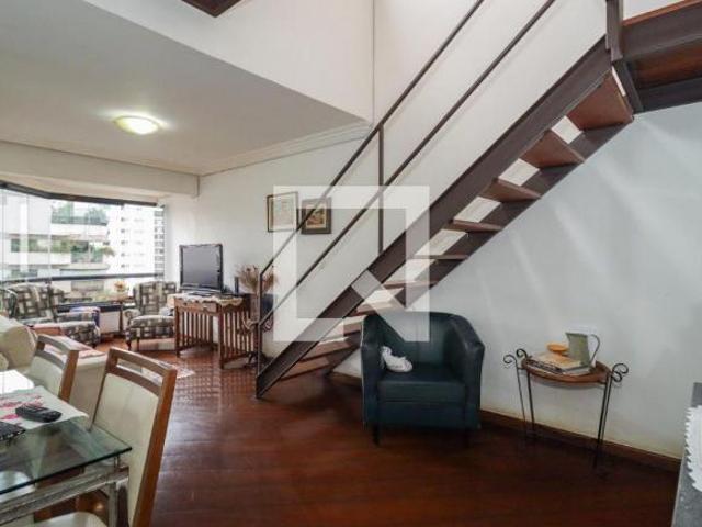 Apartamento à Venda Real Parque, 2 Quartos, 140 m2