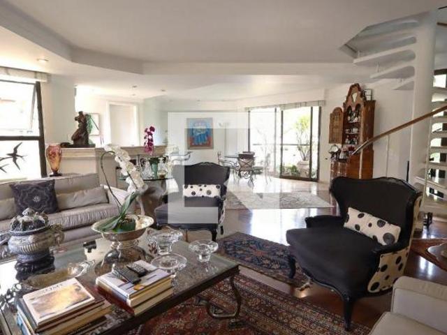 Apartamento à Venda Real Parque, 2 Quartos, 157 m2