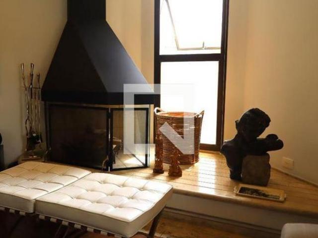 Apartamento à Venda Real Parque, 2 Quartos, 157 m2