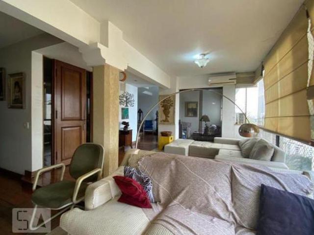 Apartamento à Venda Real Parque, 3 Quartos, 650 m2