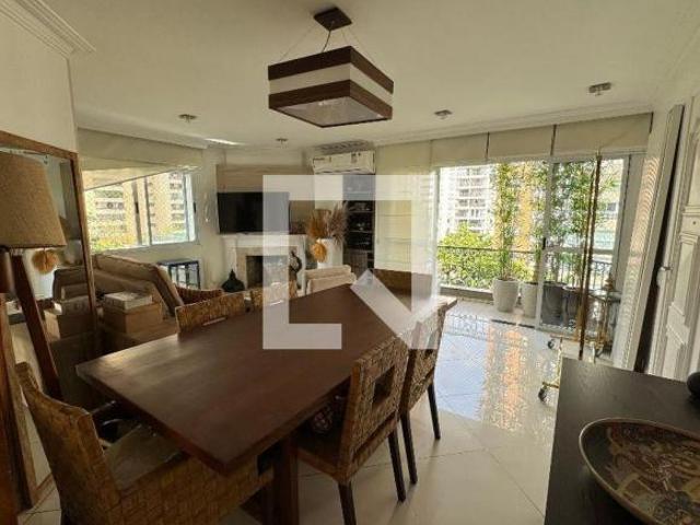 Apartamento à Venda Real Parque, 3 Quartos, 123 m2