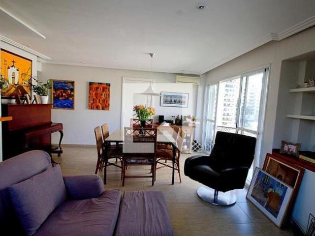 Apartamento à Venda Real Parque, 3 Quartos, 127 m2