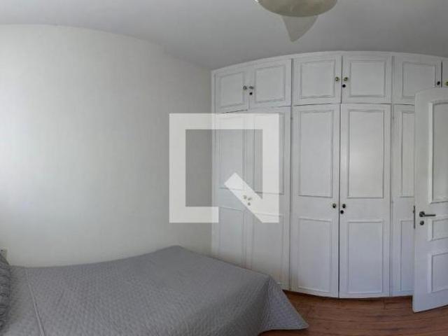 Apartamento à Venda Real Parque, 3 Quartos, 130 m2