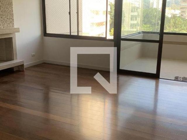 Apartamento à Venda Real Parque, 3 Quartos, 185 m2