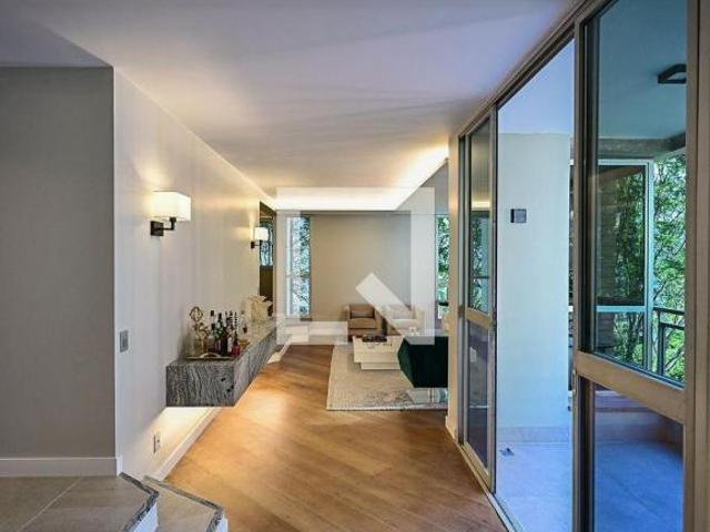 Apartamento à Venda Real Parque, 3 Quartos, 195 m2