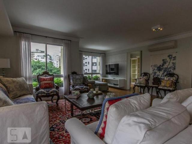 Apartamento à Venda Real Parque, 3 Quartos, 200 m2