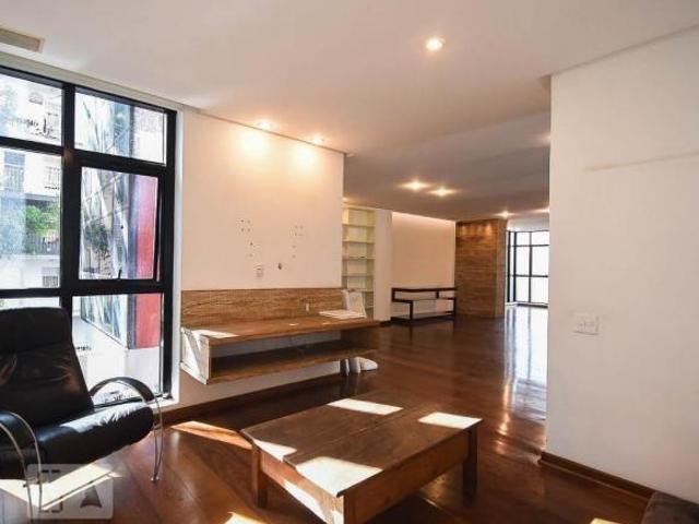 Apartamento à Venda Real Parque, 3 Quartos, 237 m2