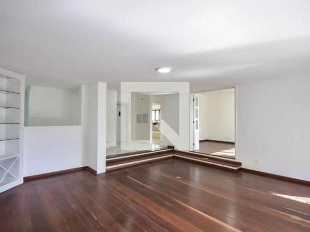 Apartamento à Venda Real Parque, 3 Quartos, 238 m² São Paulo