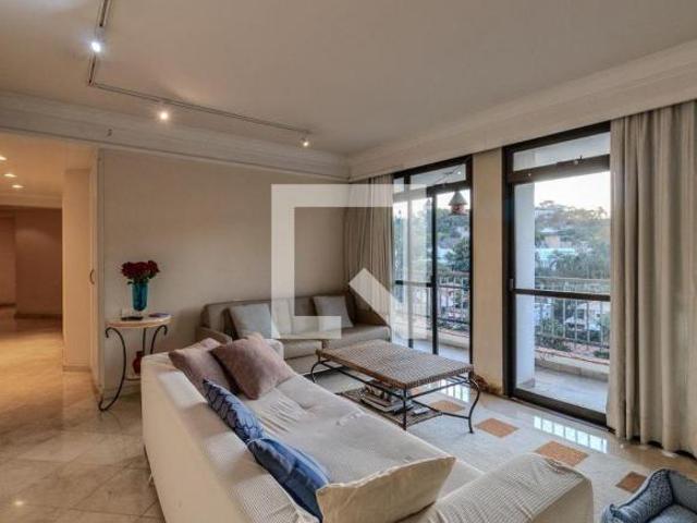 Apartamento à Venda Real Parque, 3 Quartos, 251 m2