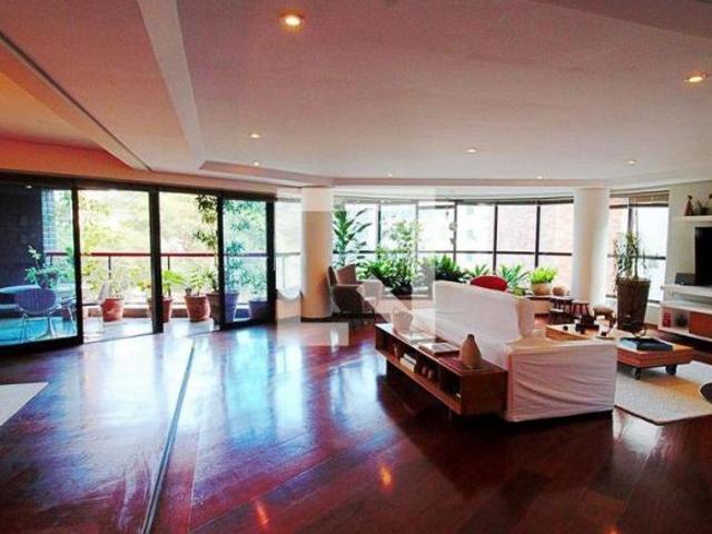 Apartamento à Venda Real Parque, 3 Quartos, 260 m2