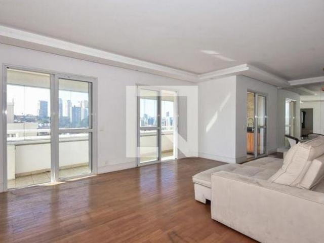 Apartamento à Venda Real Parque, 4 Quartos, 181 m² São Paulo