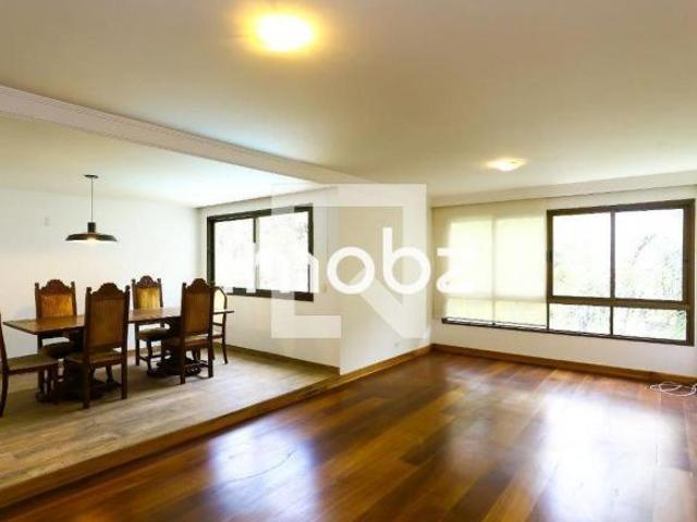 Apartamento à Venda Real Parque, 4 Quartos, 200 m2