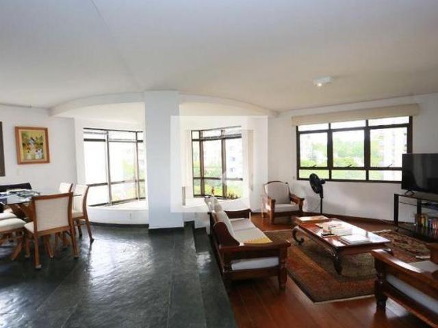 Apartamento à Venda Real Parque, 4 Quartos, 227 m2