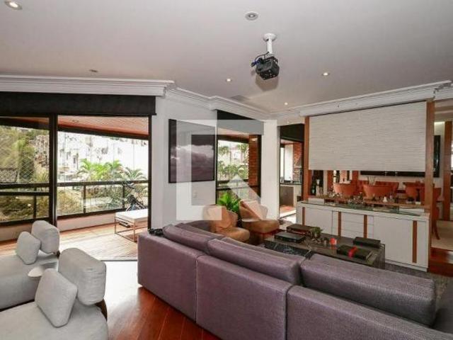 Apartamento à Venda Real Parque, 4 Quartos, 246 m2